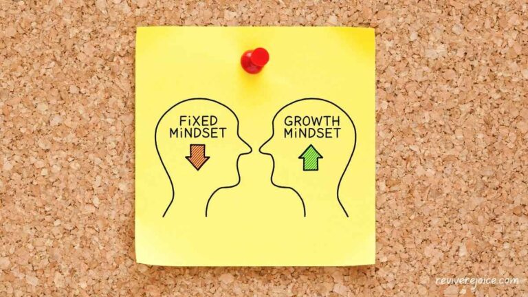 7 Examples of a Growth Mindset Vs. Fixed Mindset